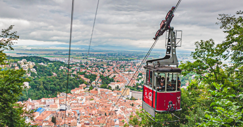 Romania Travel Guide | Castles, vampires and dramatic landscapes