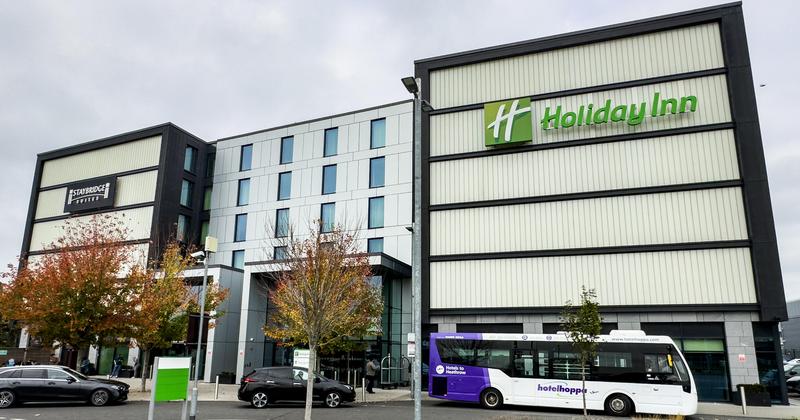 Reasons Holiday Inn Bath Road should be your next airport stay